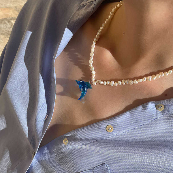 Collar Delfin Perlas – AMORI MORI
